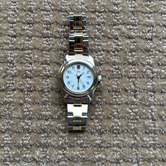 Victorinox | Jewelry | Swiss Army Brand Victorinox Womens Officer Watch ...